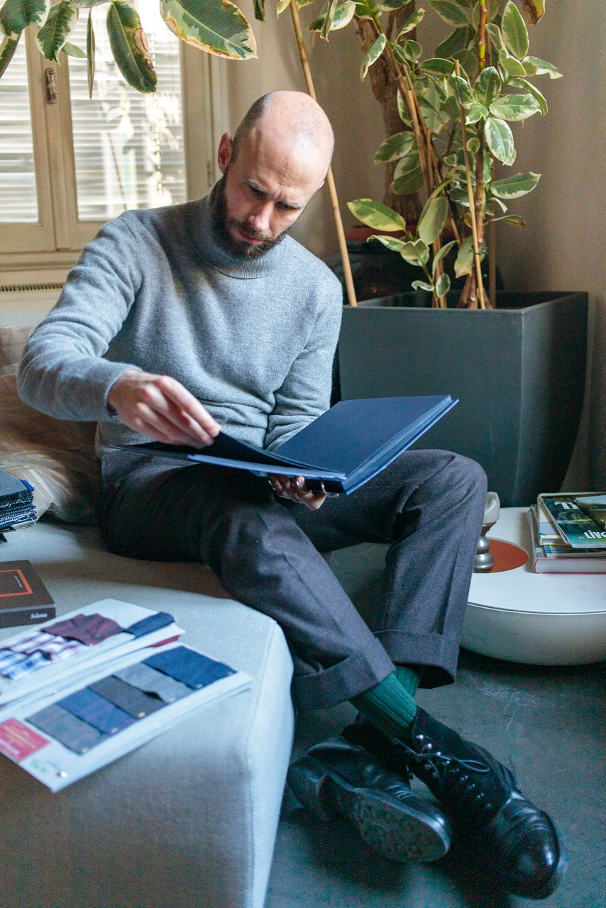 Simon Crompton of Permanent Style at Pitti 97 - Menswear Musings