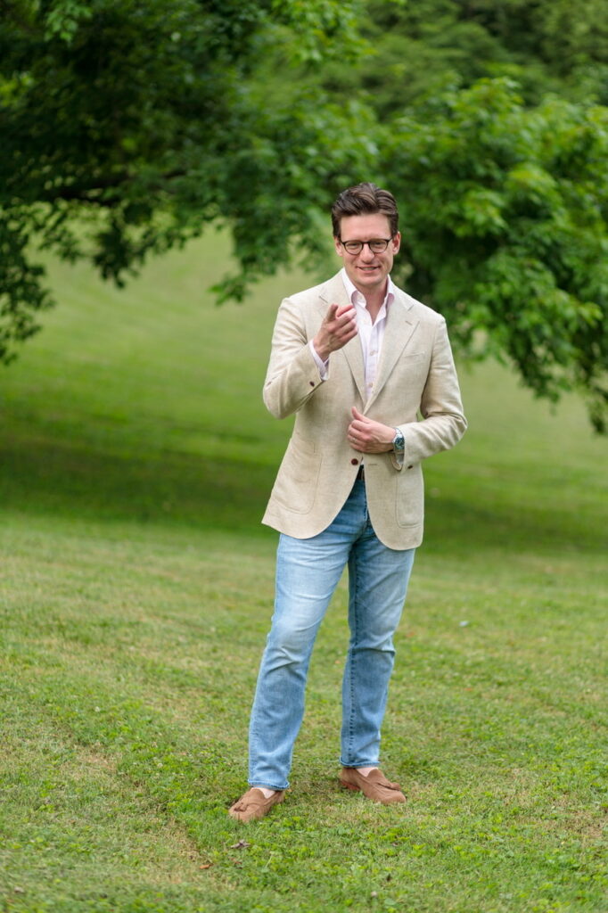 6 Feet Tall—Regular or Long Blazer Length? [Comparison Photos Included ...