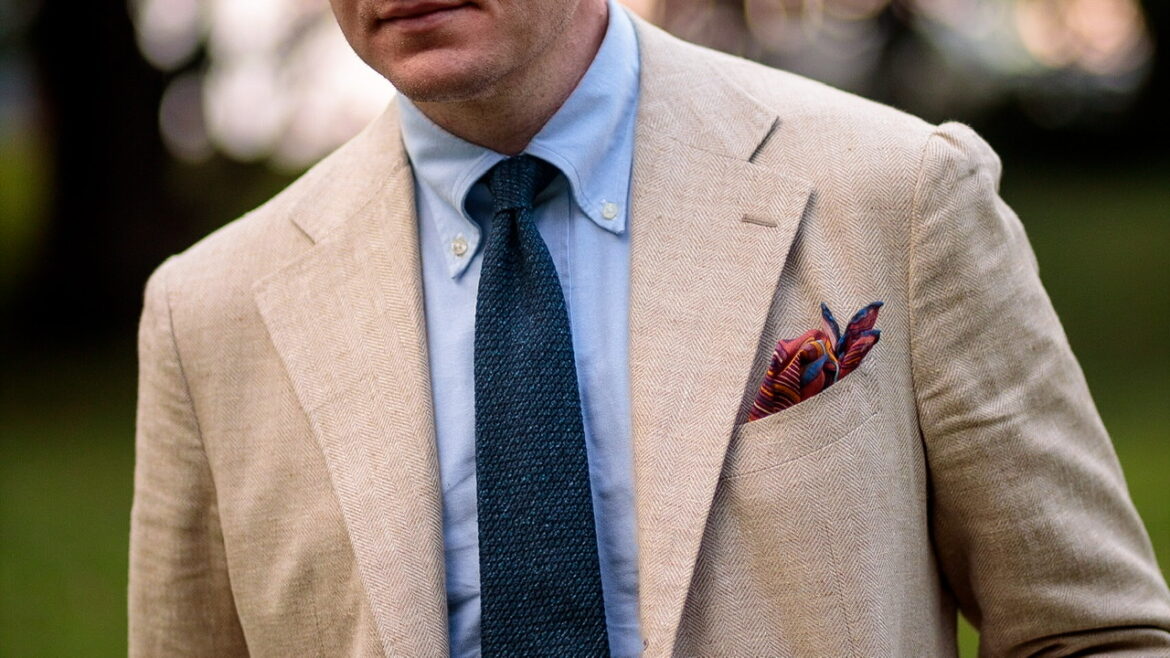 How to Wear a Pocket Square - Menswear Musings